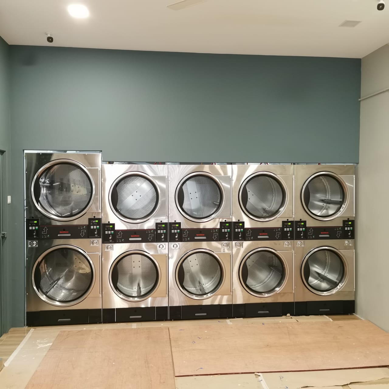 Coin Operated Laundry Shop in Kulai | Jit Kin Laundry Setup